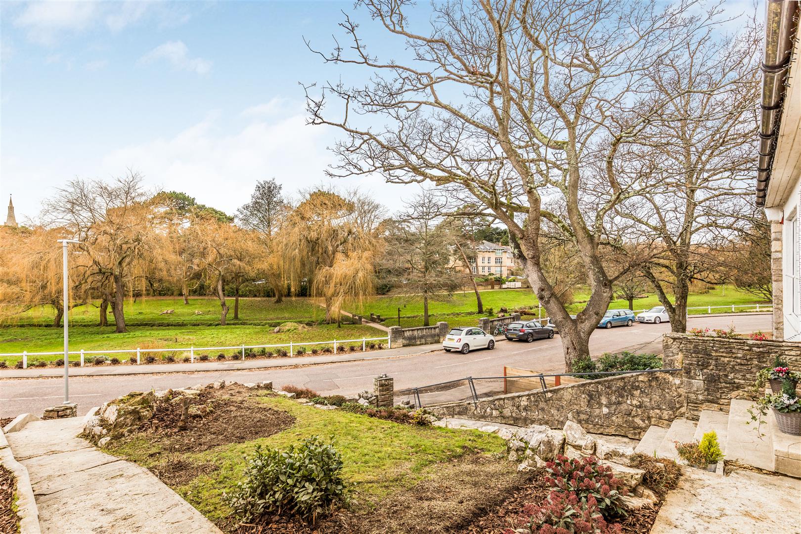 Coy Pond Road, Poole - Saxe Coburg